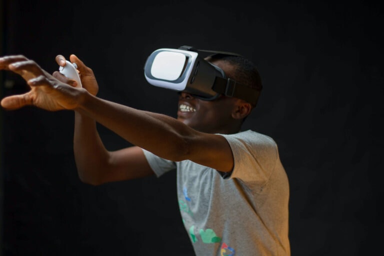 What Is Spatial Computing? - A Beginners Guide in 2026