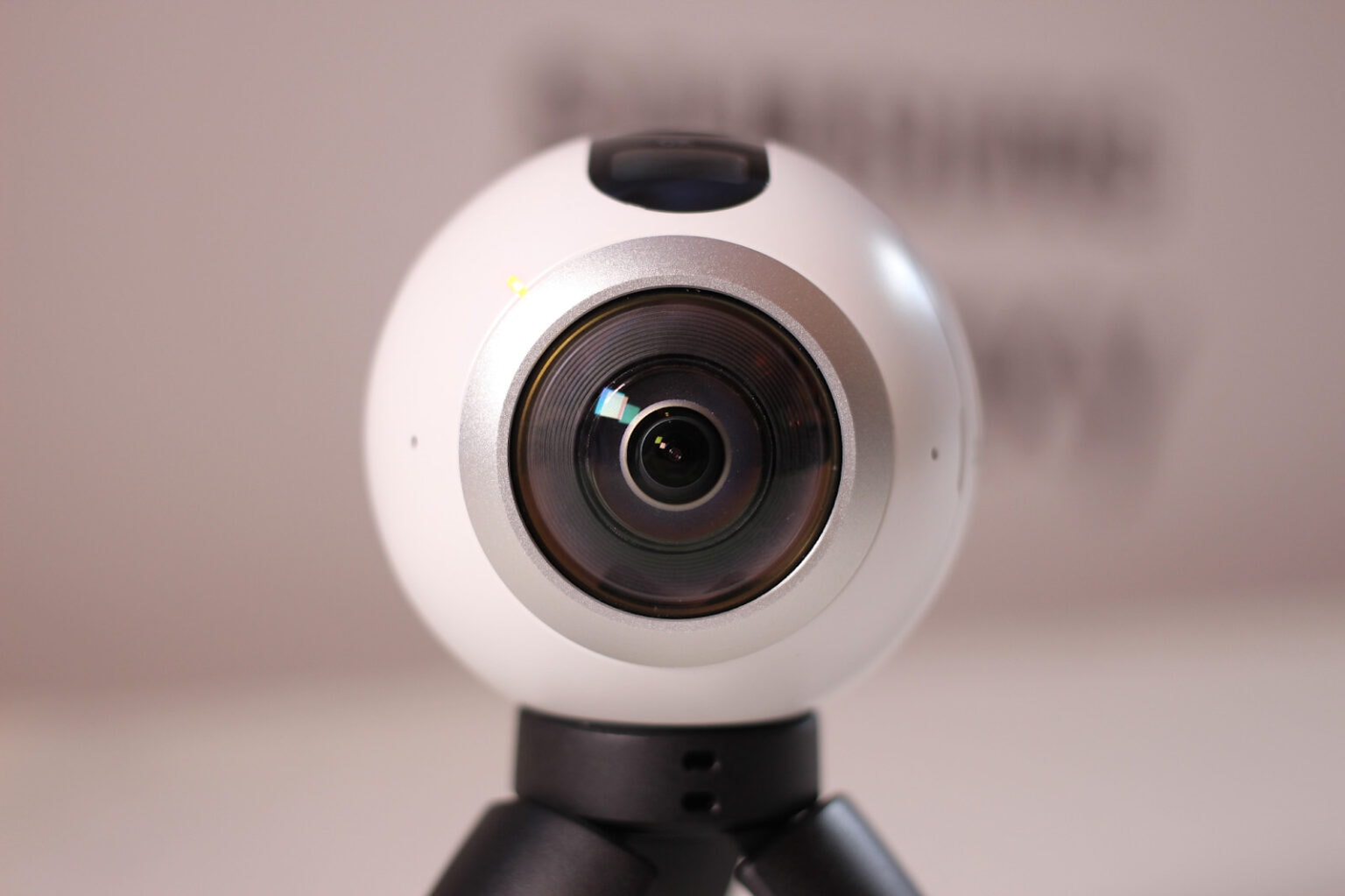 How Does a 360 Camera Work? - 2025 Full Guide